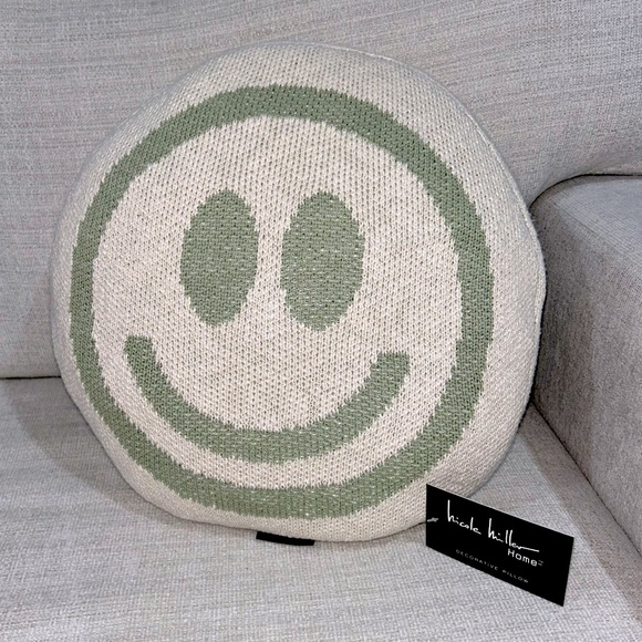 Cynthia Rowley | Bedding | Nwt Cynthia Rowley Smiley Face Knit Double ...